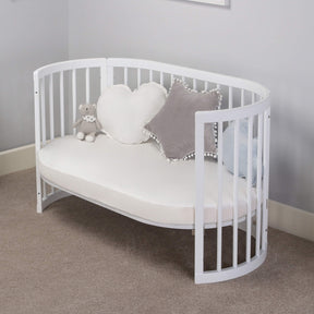 Oasis Oval Cot: Modern, Stylish, Secure – Boori UK